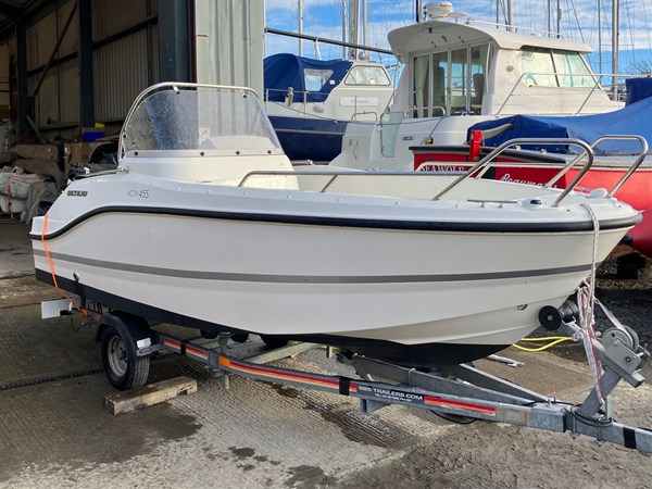 Quicksilver Activ 455 Open